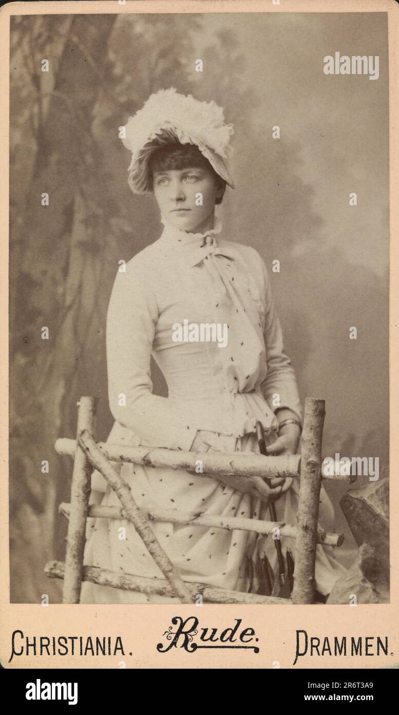 Portrait of the pianist and composer Mon Schjelderup (1870-1934 ...