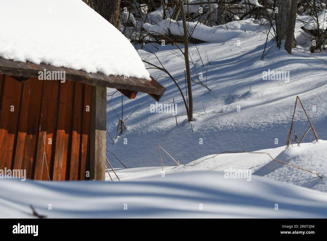 Snowy countryside hi-res stock photography and images - Alamy