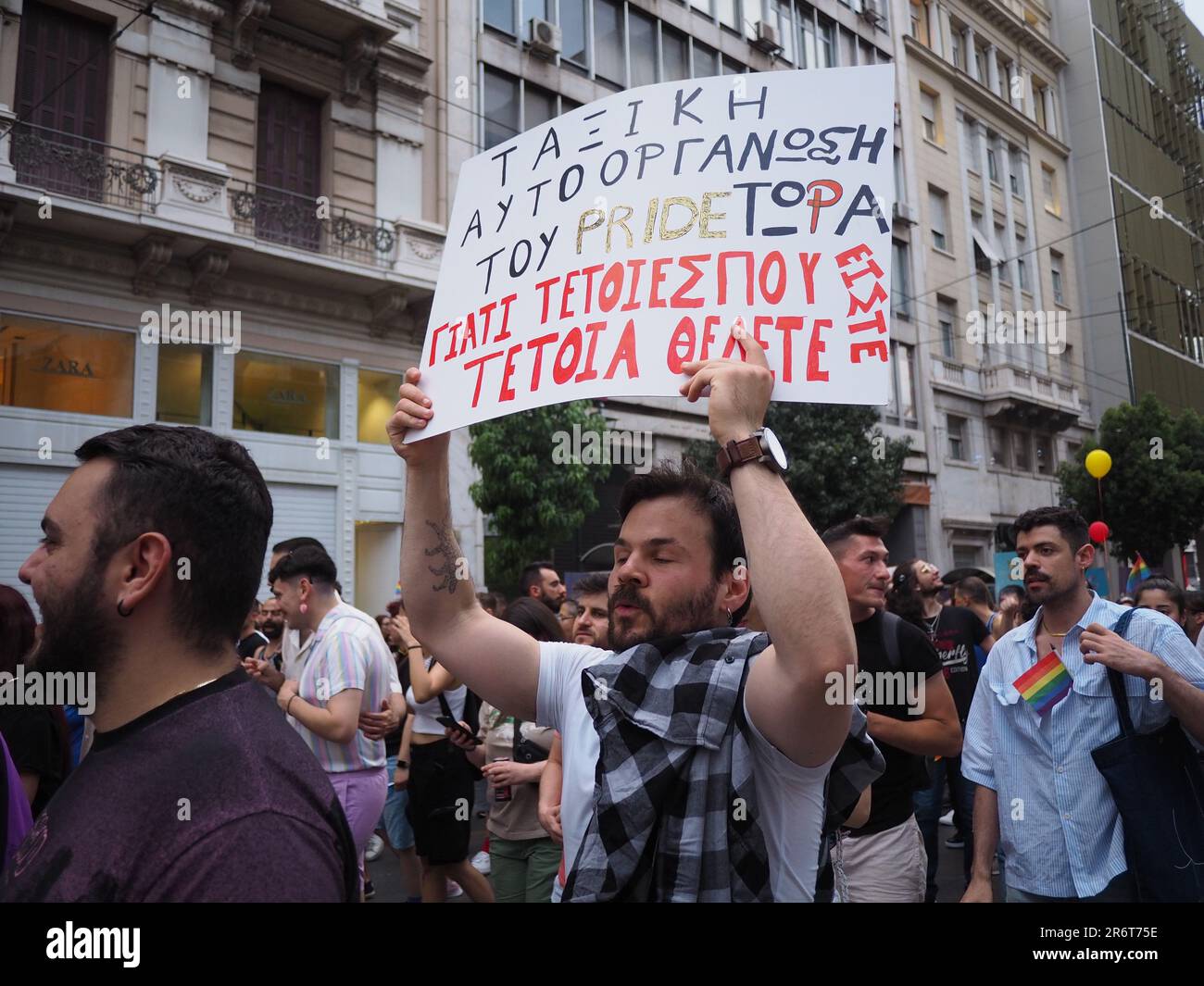 Thousands of people take part in the parade for Athens Pride 2023 ...
