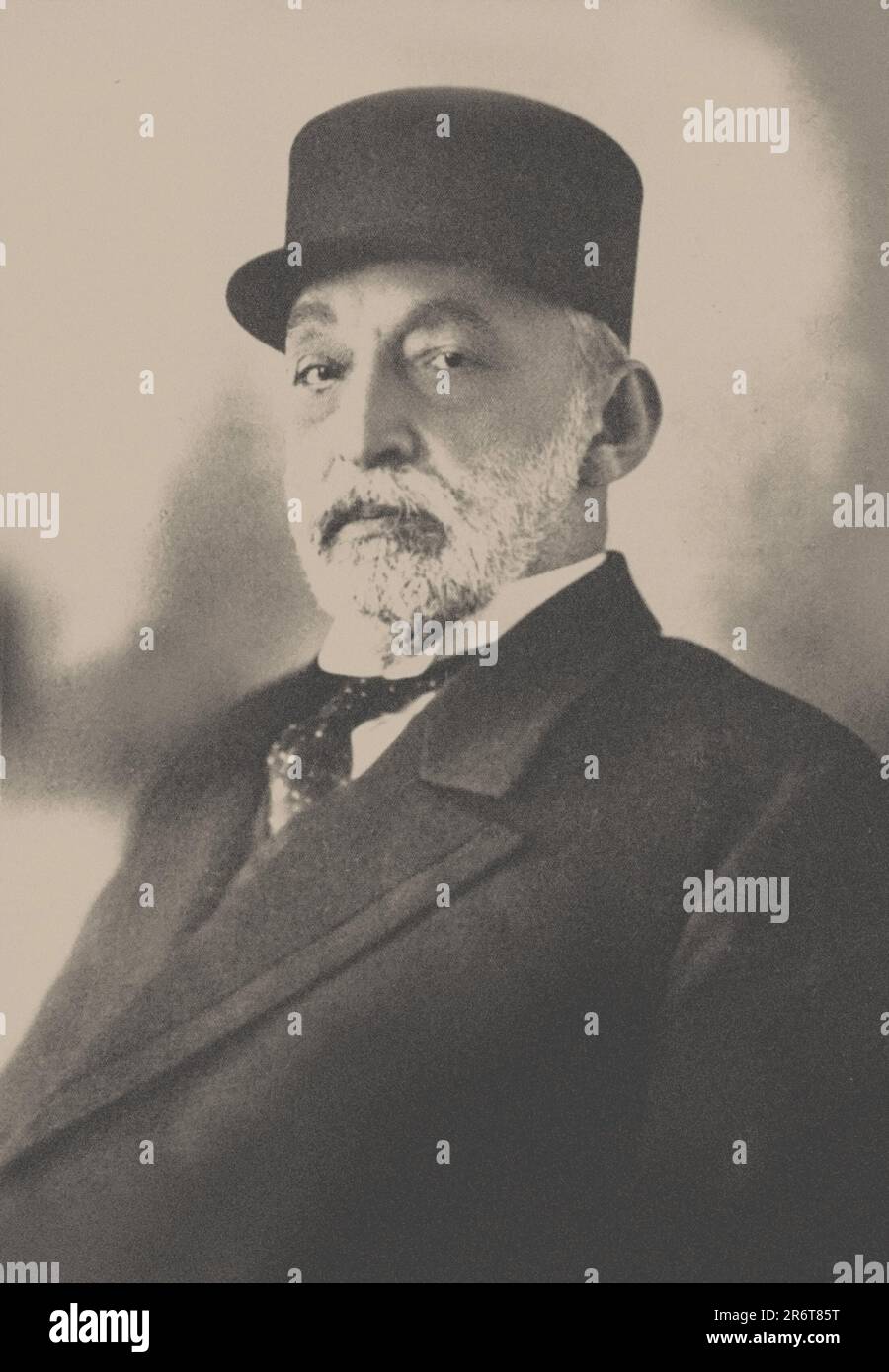 Mehdi Qoli Khan Hedayat (1863-1955). Museum: PRIVATE COLLECTION. Author ...