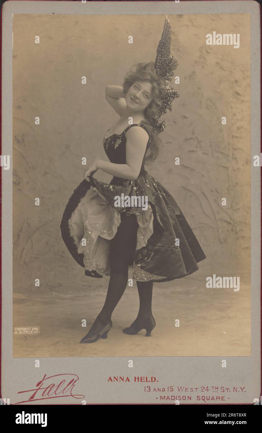 Anna Held (1873-1918). Museum: PRIVATE COLLECTION. Author: Photo studio ...
