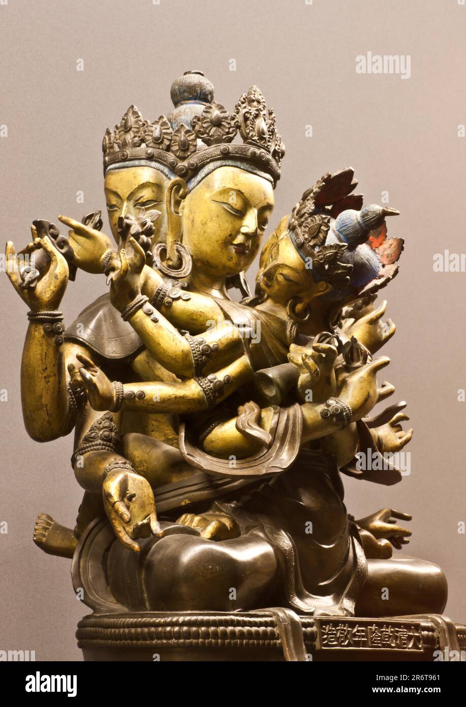 Statue of holy couple, south east of Asia Stock Photo - Alamy