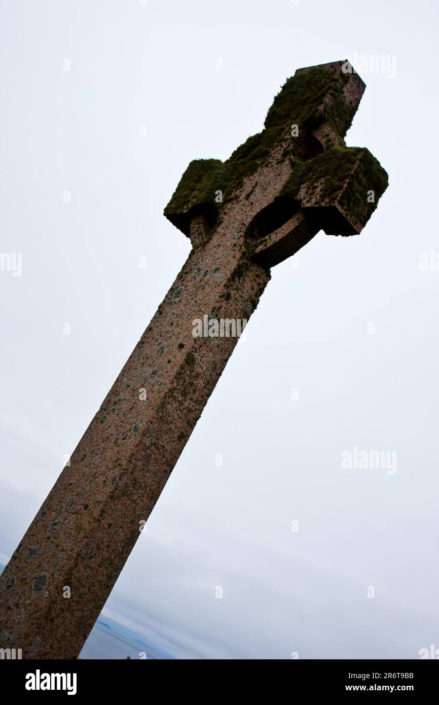 Original celtic cross on Isle of Iona, more than 1000 years old Stock ...