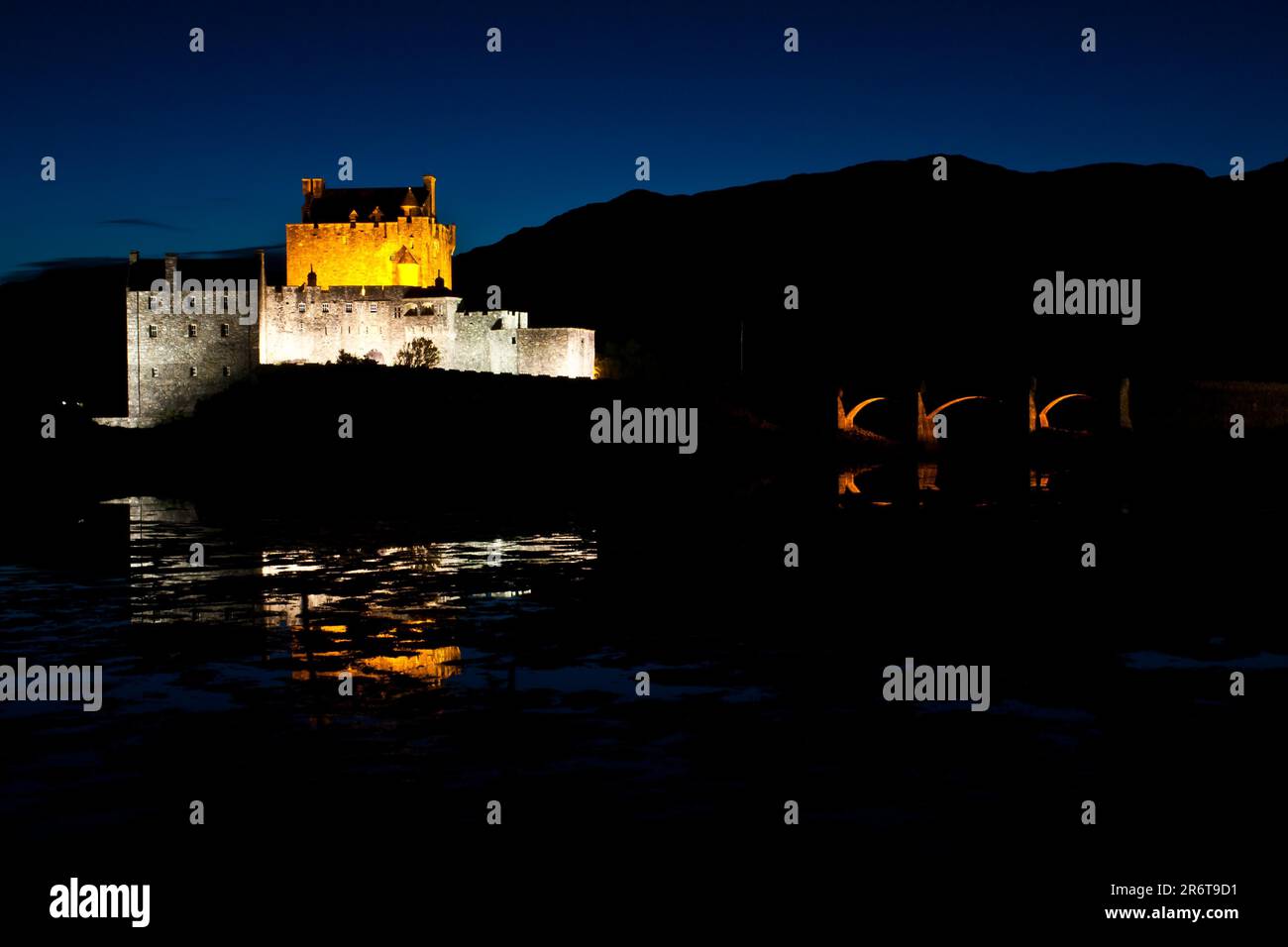 The castle is one of the most photographed monuments in Scotland and a ...