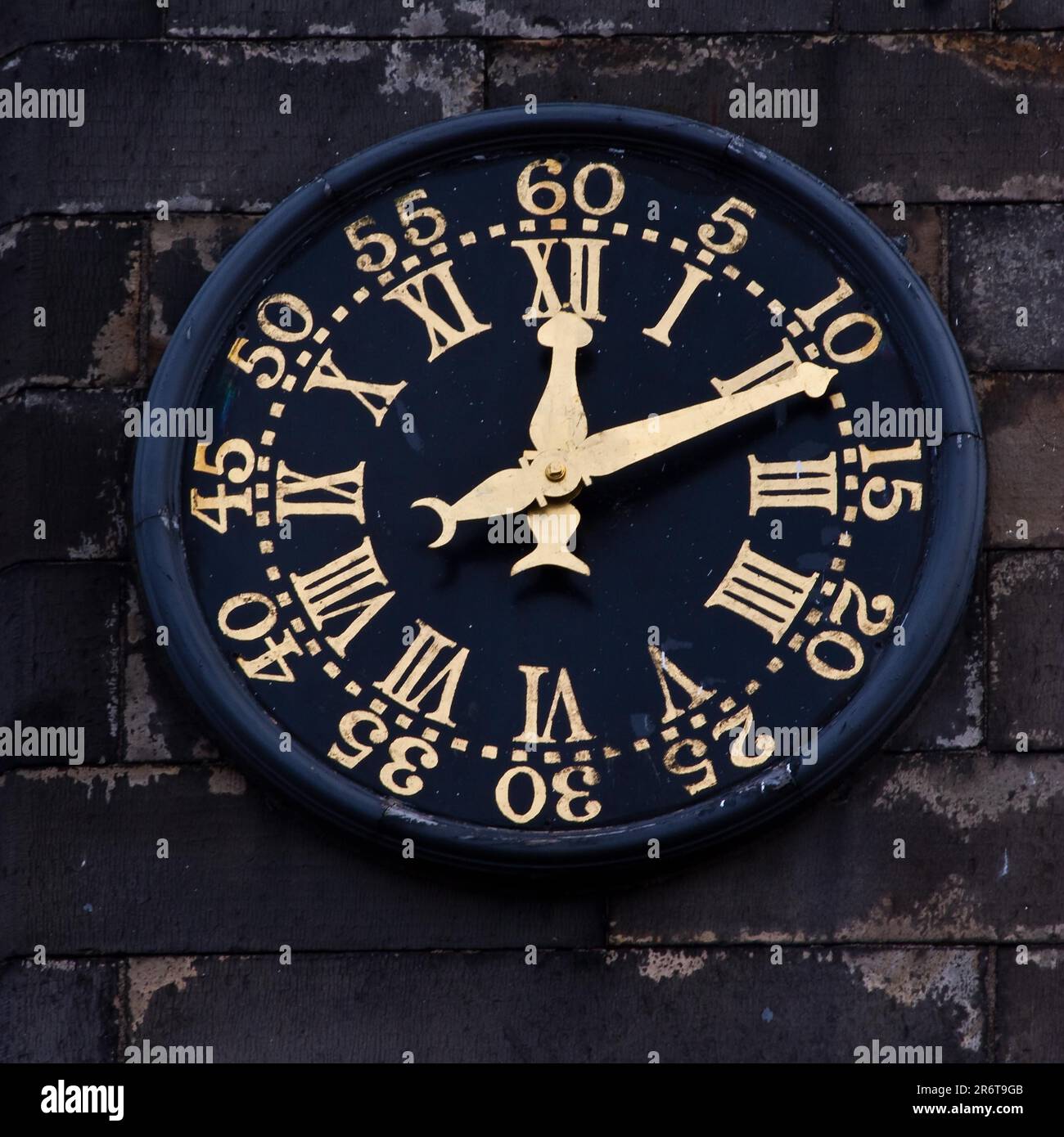 Clock in Edimburgh, Royal Mile, useful for icons Stock Photo - Alamy