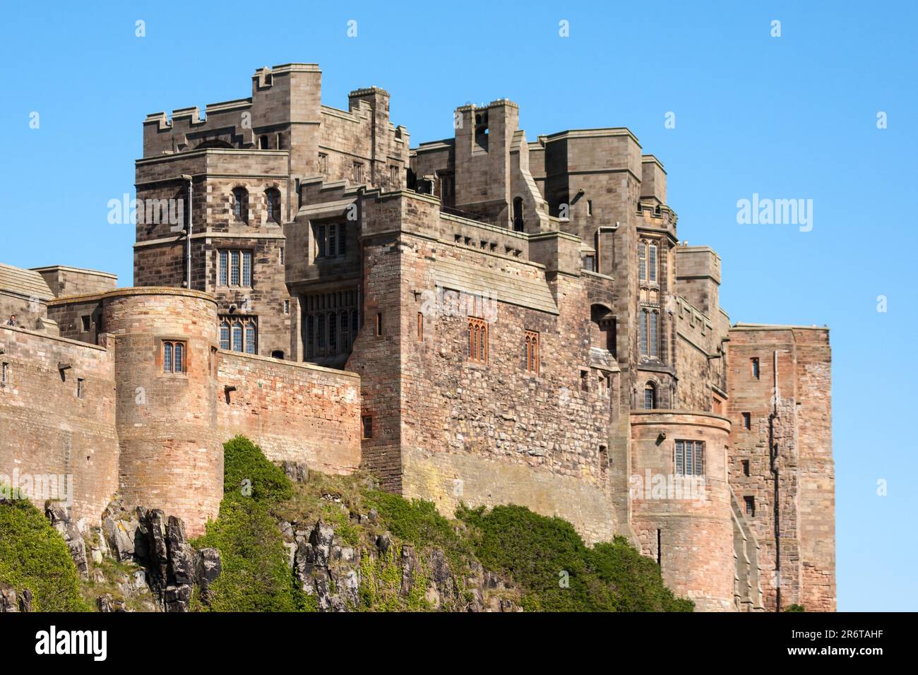 Tourist attraction bamburgh hi-res stock photography and images - Alamy