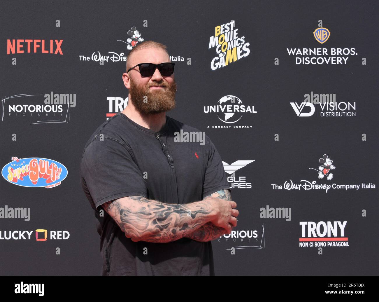 Gregor clegane game of thrones hi-res stock photography and images - Alamy