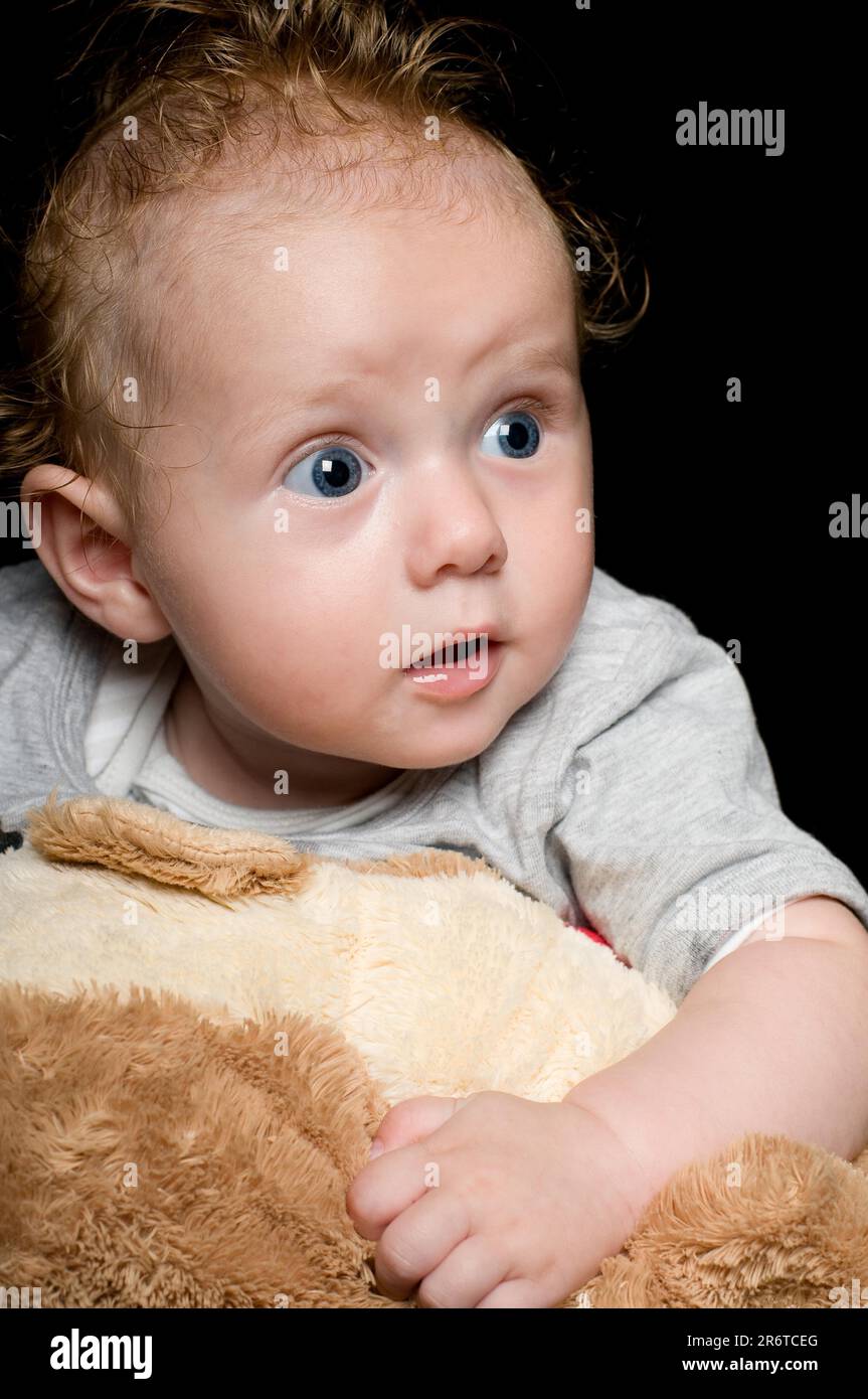 Looks tense hi-res stock photography and images - Alamy