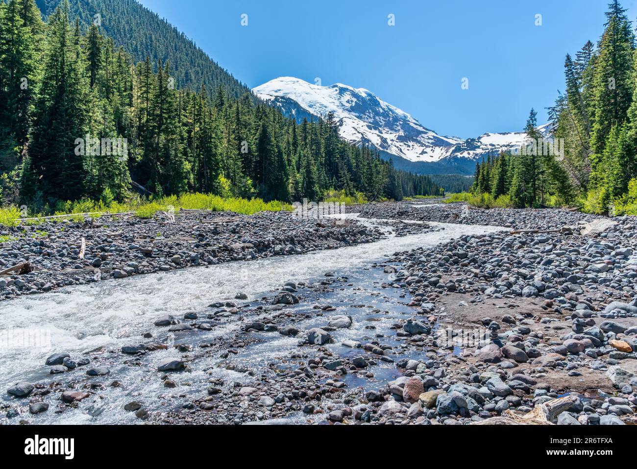 A view of the White River flowing down from Mount Rainier in Washington ...