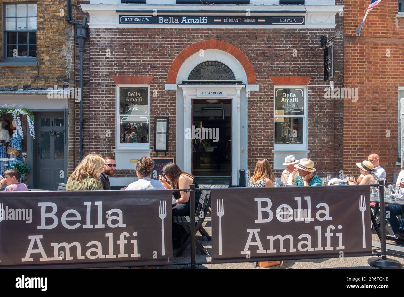 Italian Resturant,Bella Amalfi,Market Street,Sandwich,Kent Stock Photo ...