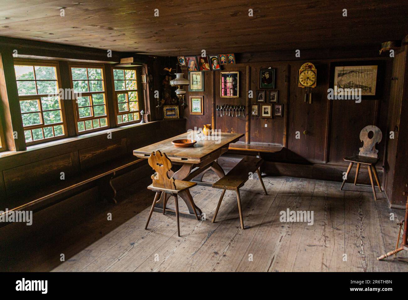 German architecture home farmhouse hi-res stock photography and images ...