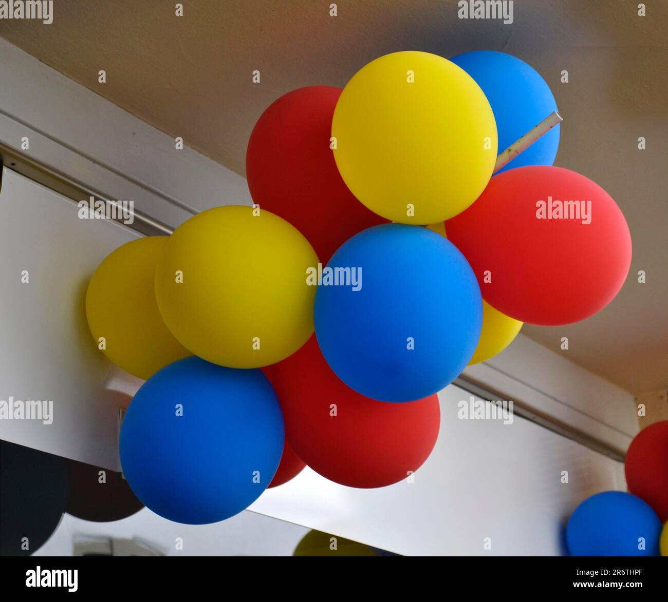 Outdoor birthday party colourful balloons hi-res stock photography and ...