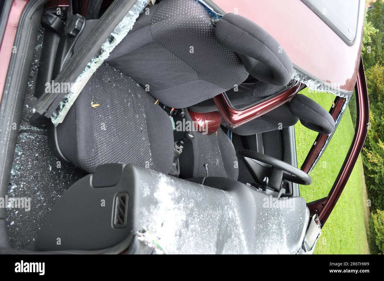 CAR. Car accident, scrap car Stock Photo - Alamy