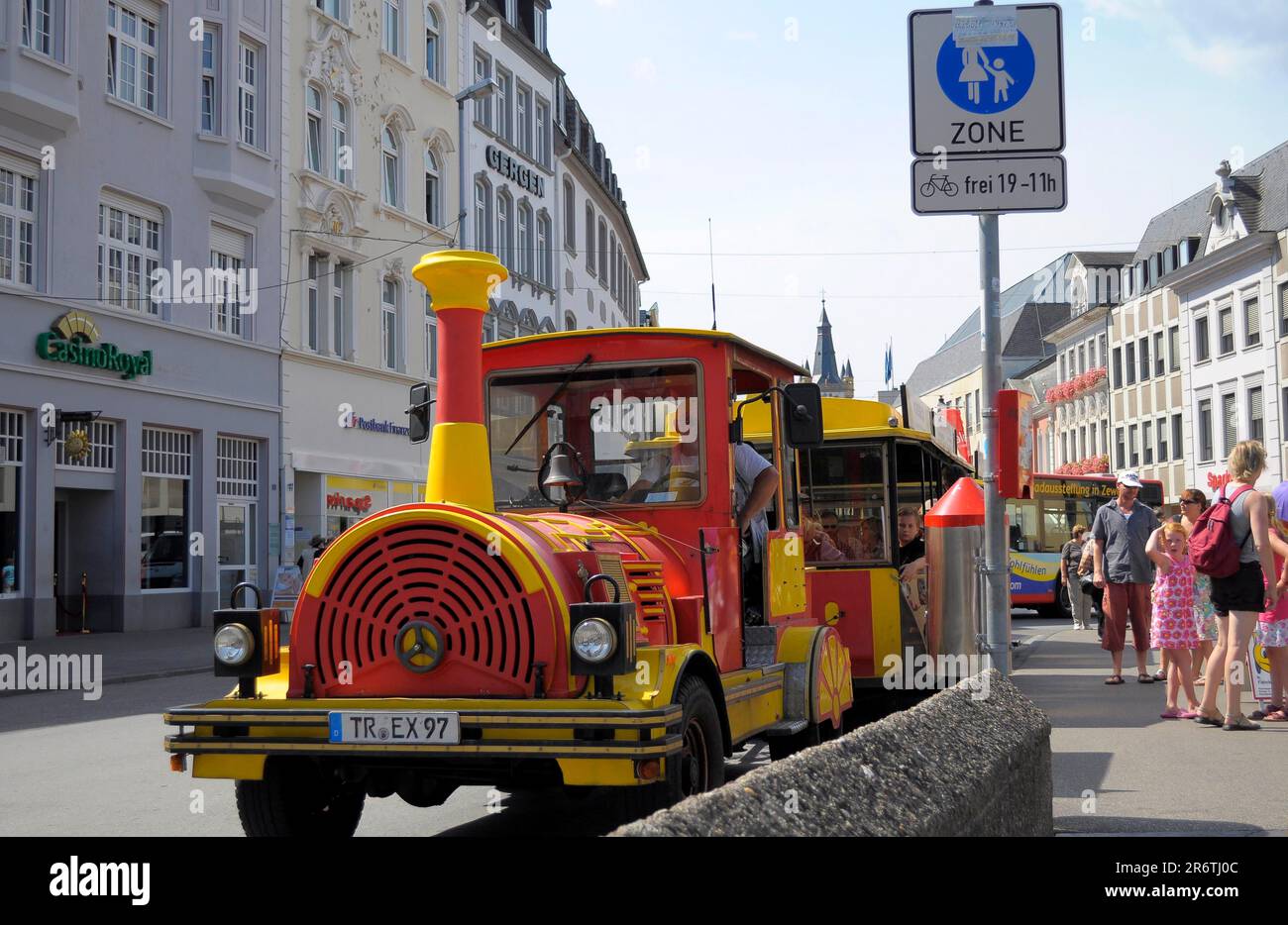 Rhineland-Palatinate, Trier, pedestrian zone, shopping street, small ...