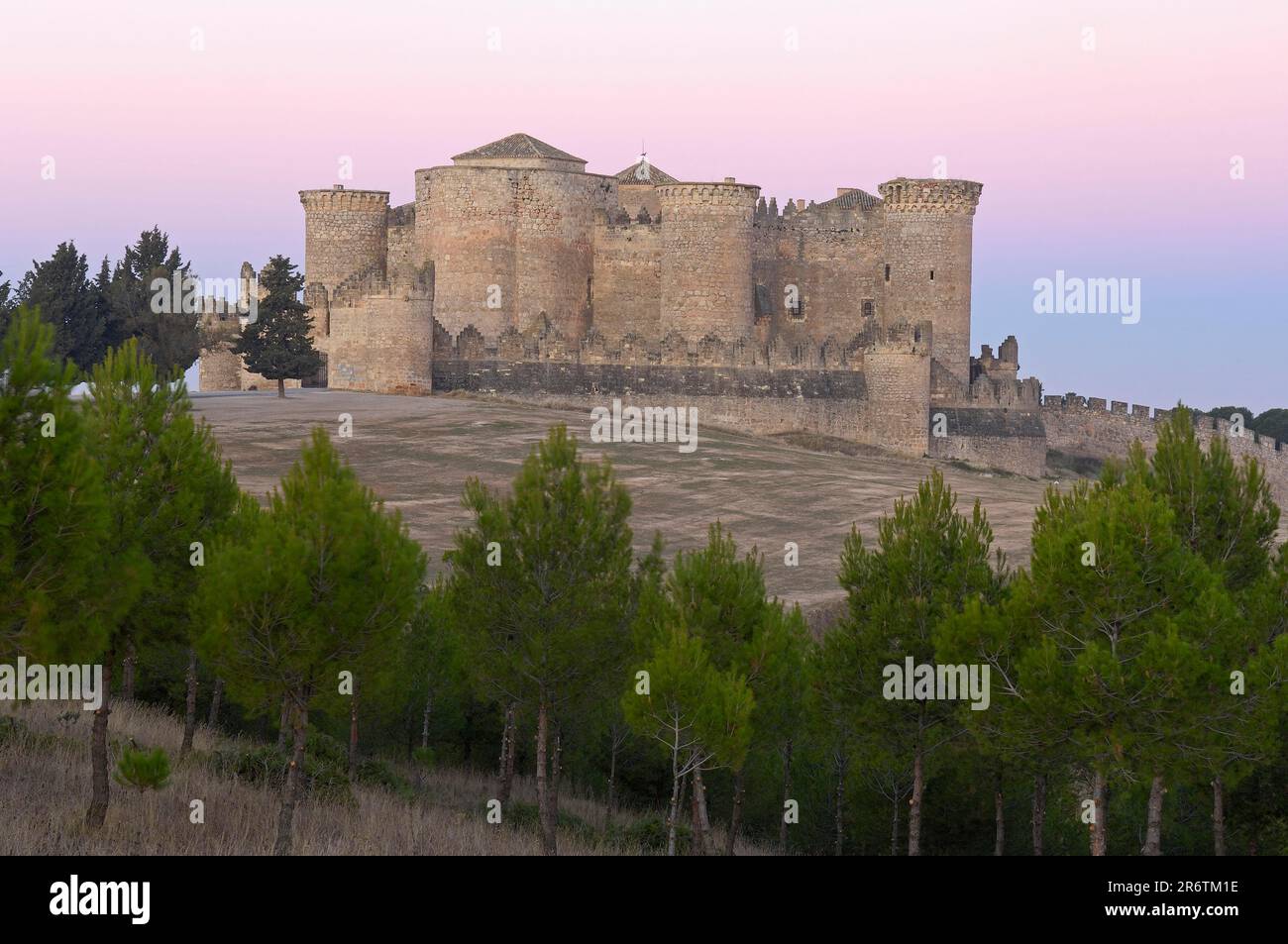 Belmonte Castle, Cuenca Province, La Mancha, Spain Stock Photo - Alamy
