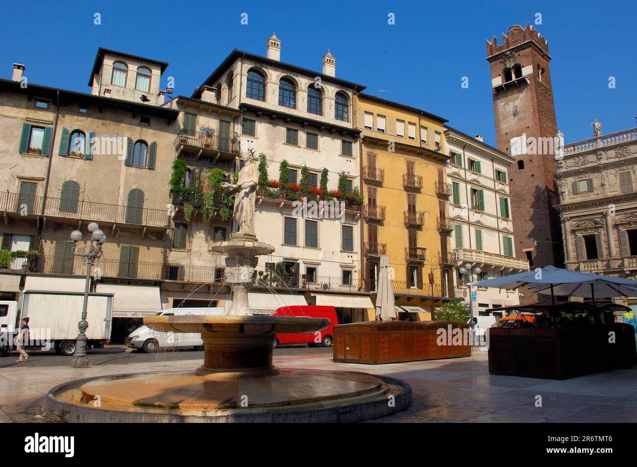 Piazza delle inheritance hi-res stock photography and images - Alamy