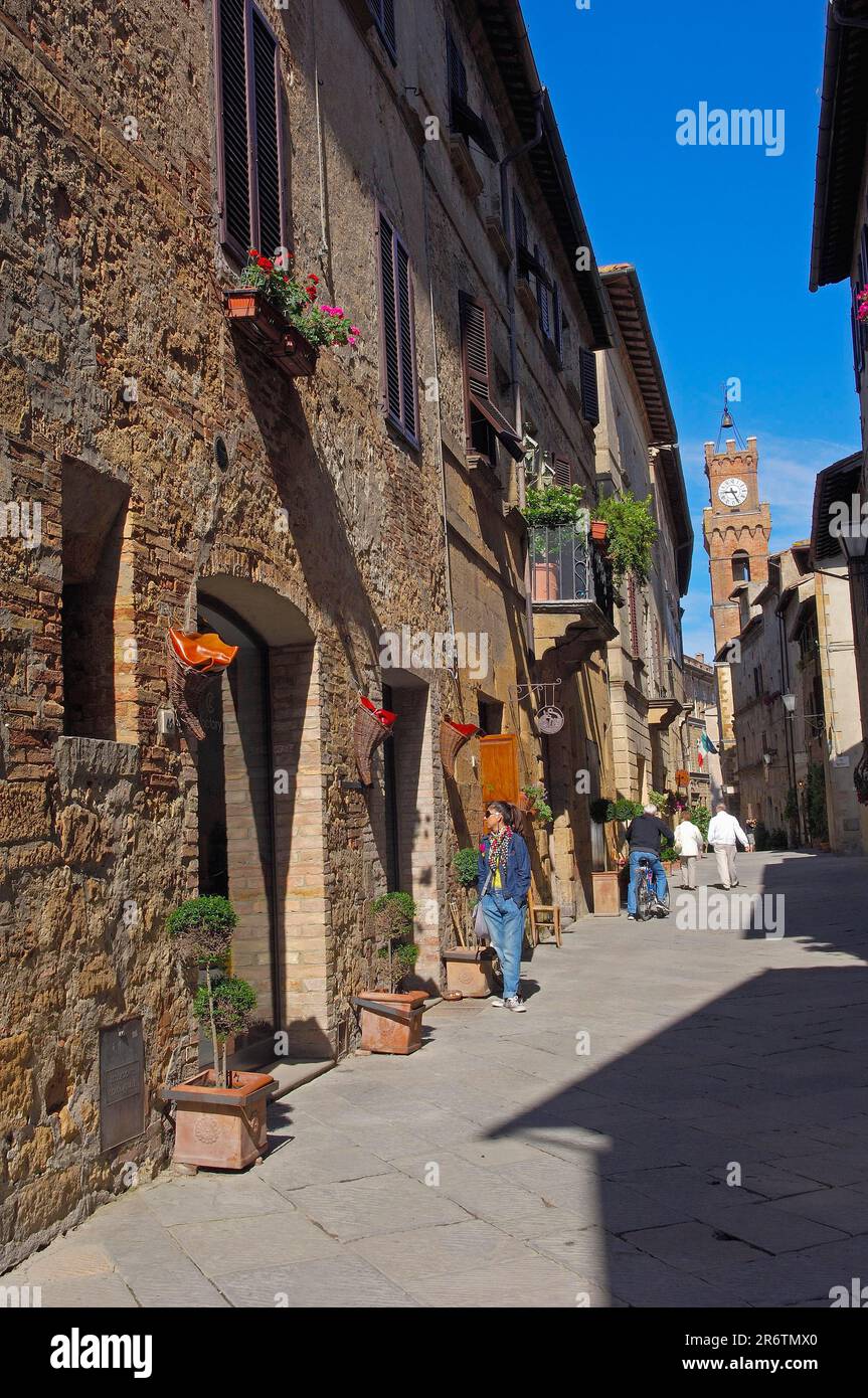 Pienza, Val d'Orcia, Orcia Valley, UNESCO world heritage site, Siena ...