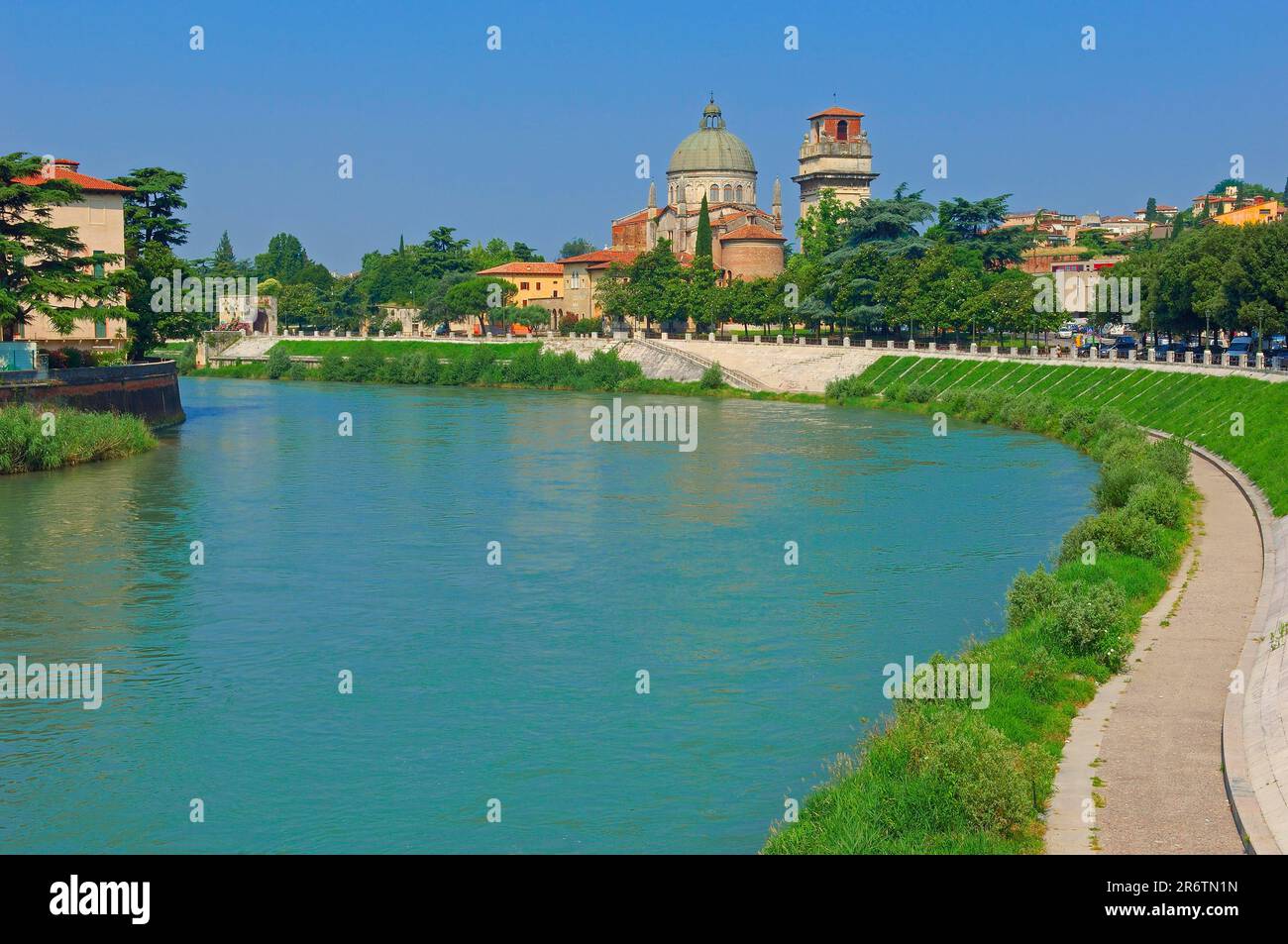 Fluss etsch hi-res stock photography and images - Alamy