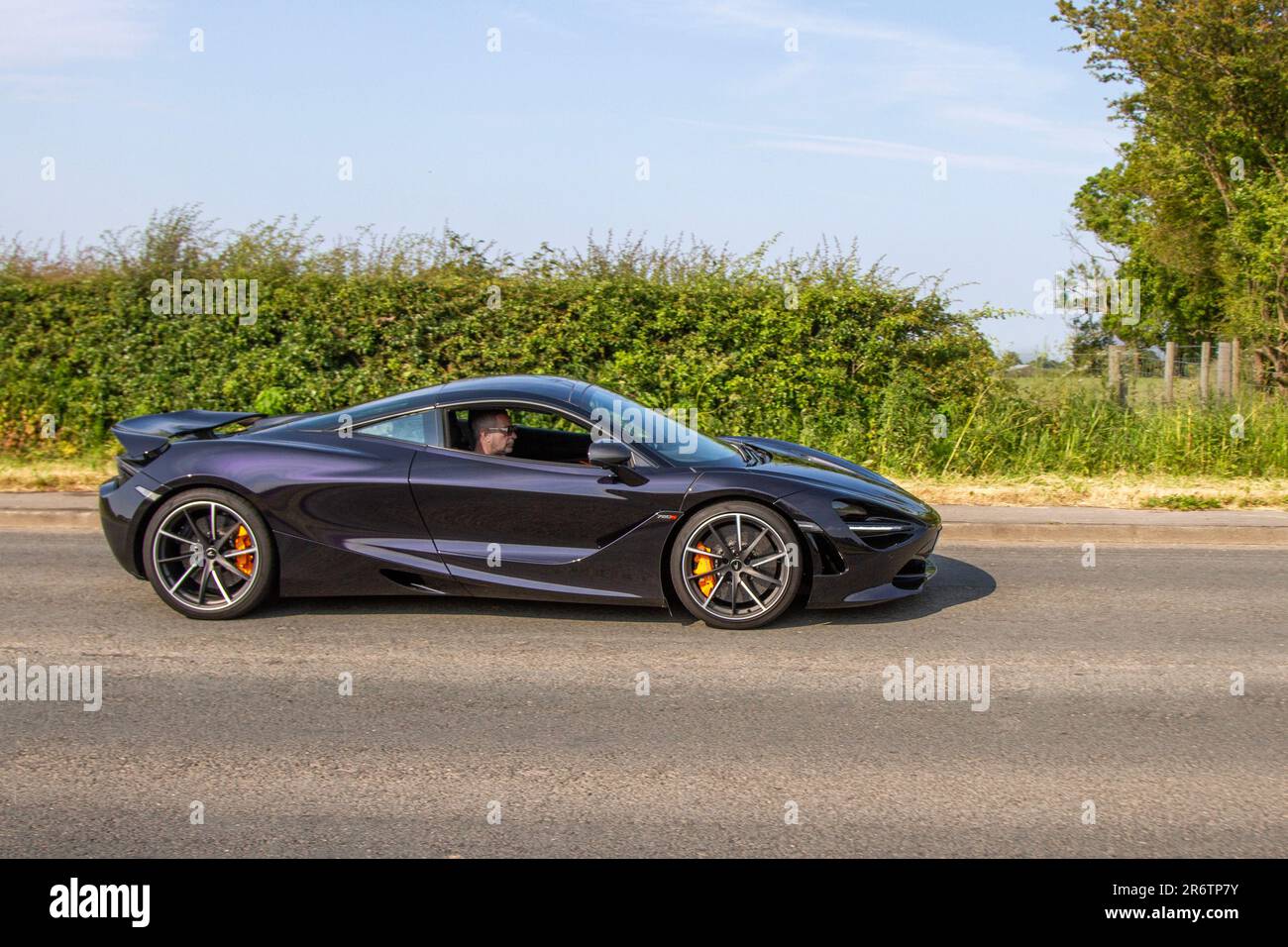 V8 supercars 2023 hi-res stock photography and images - Alamy