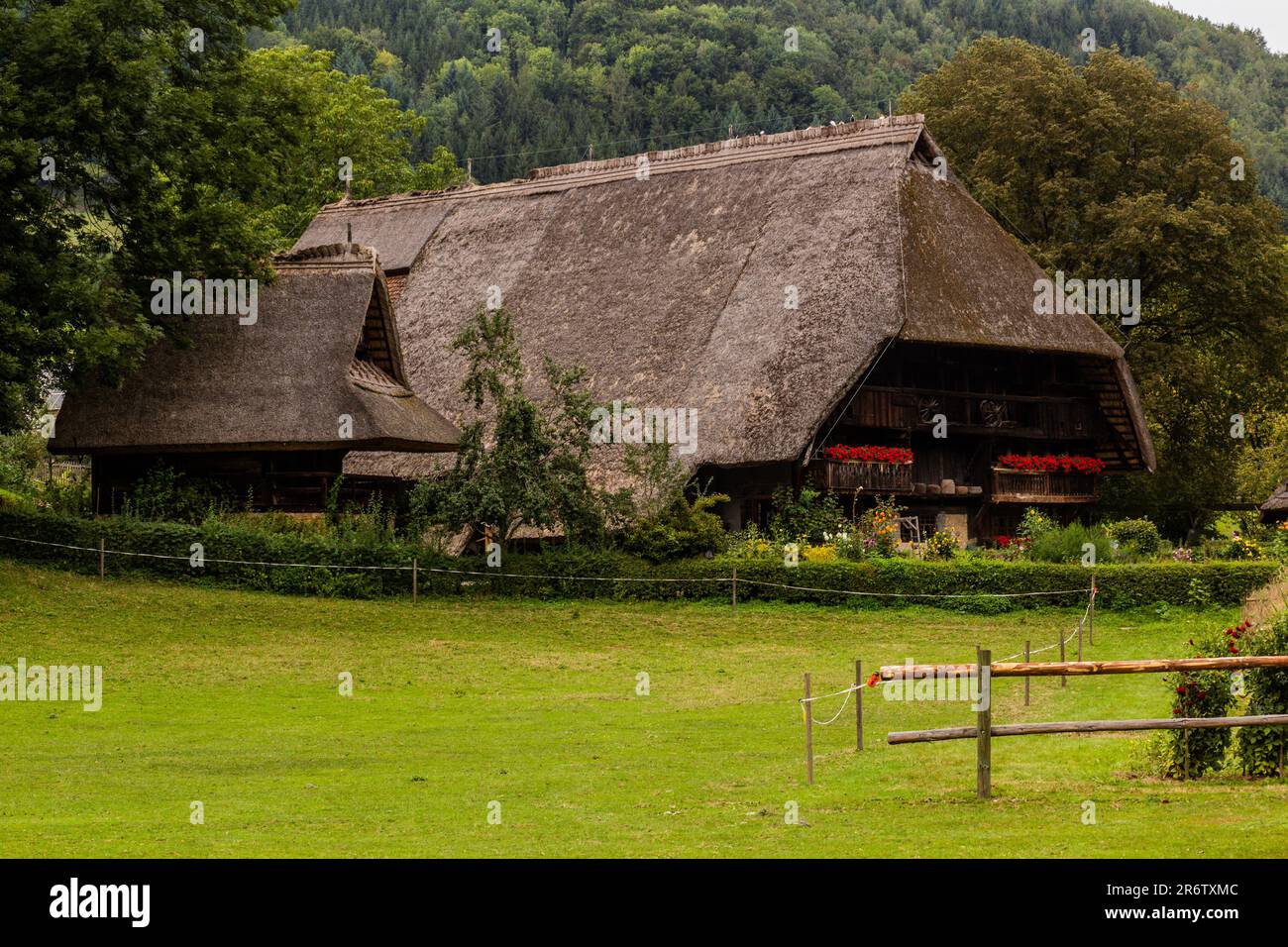 Garden old german farmhouse hi-res stock photography and images - Alamy