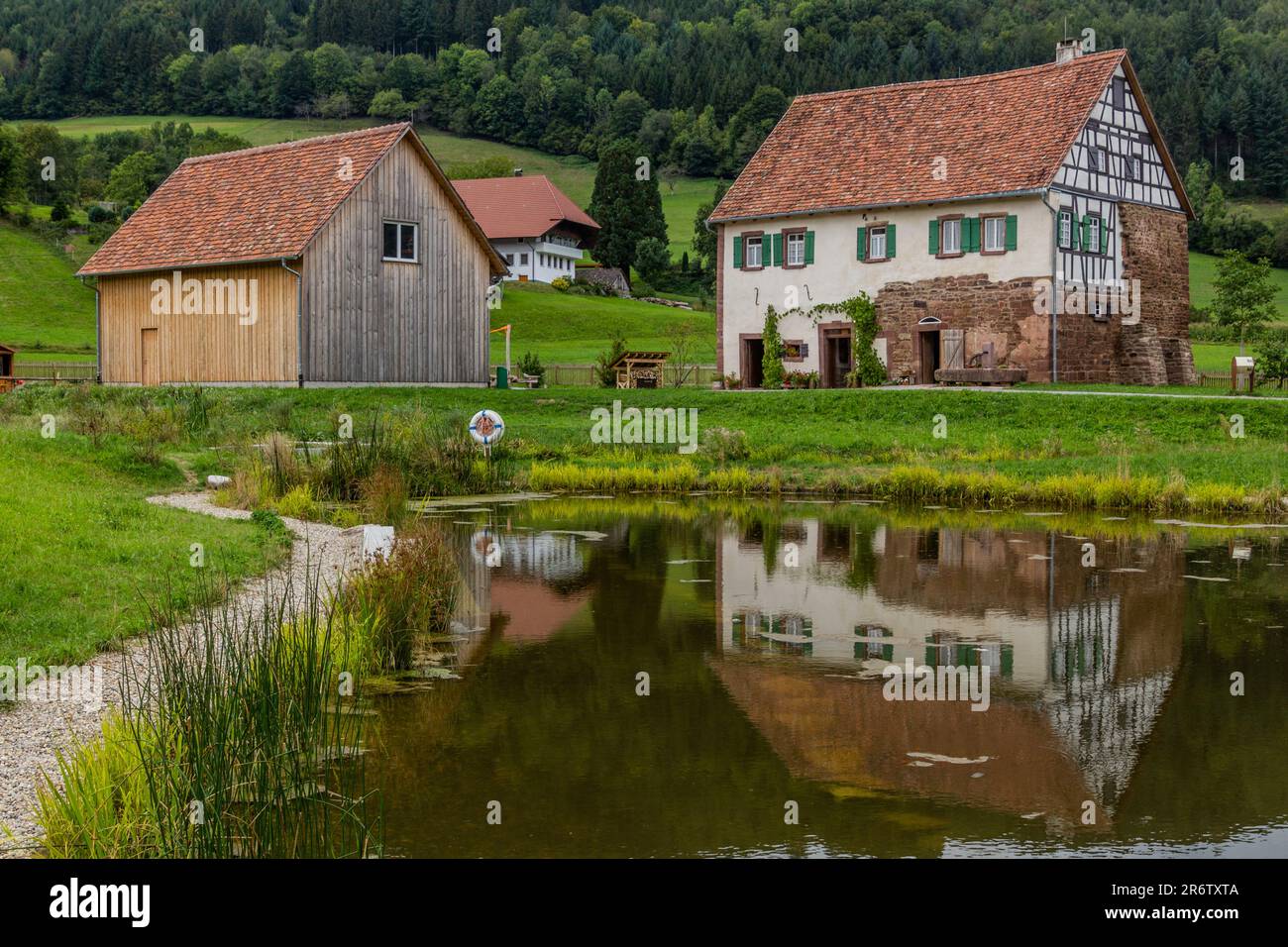 Garden old german farmhouse hi-res stock photography and images - Alamy