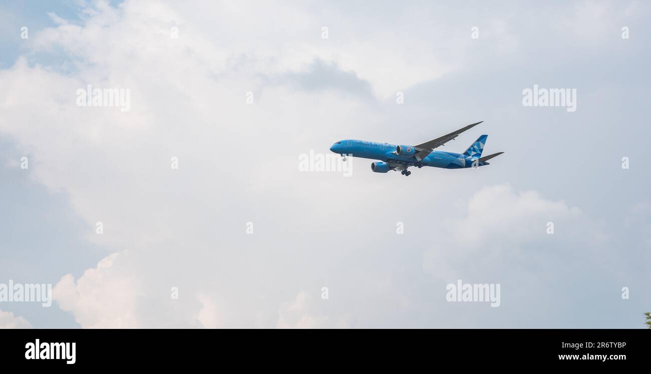 Manchester City plane landing at Manchester Airport, Treble Winning ...