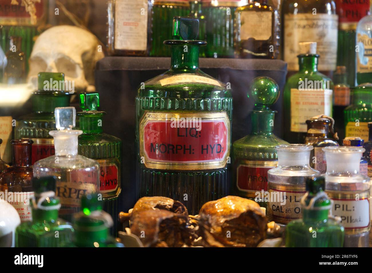 A selection of old bottles hi-res stock photography and images - Alamy