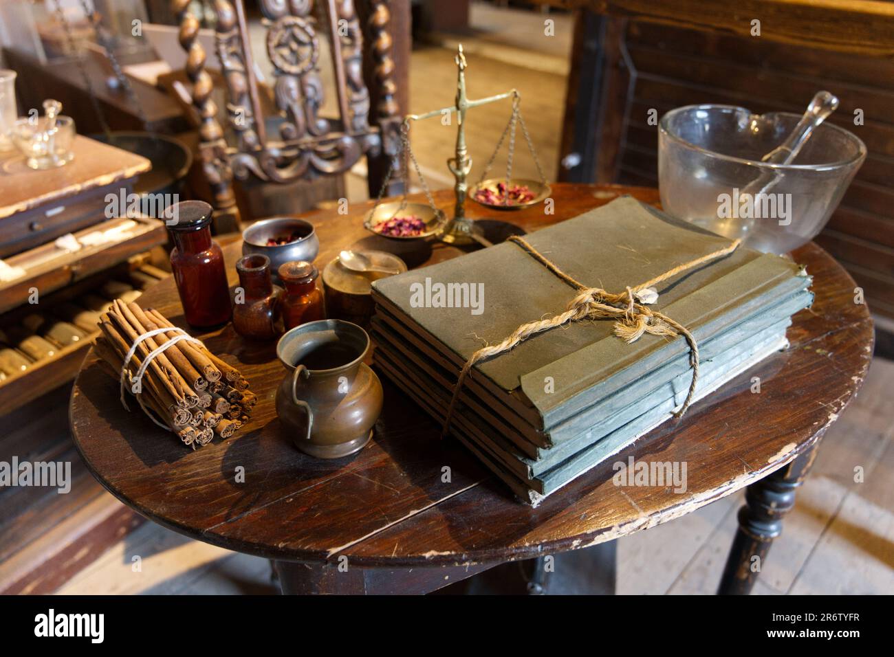 Pharmaceutical equipment hi-res stock photography and images - Alamy