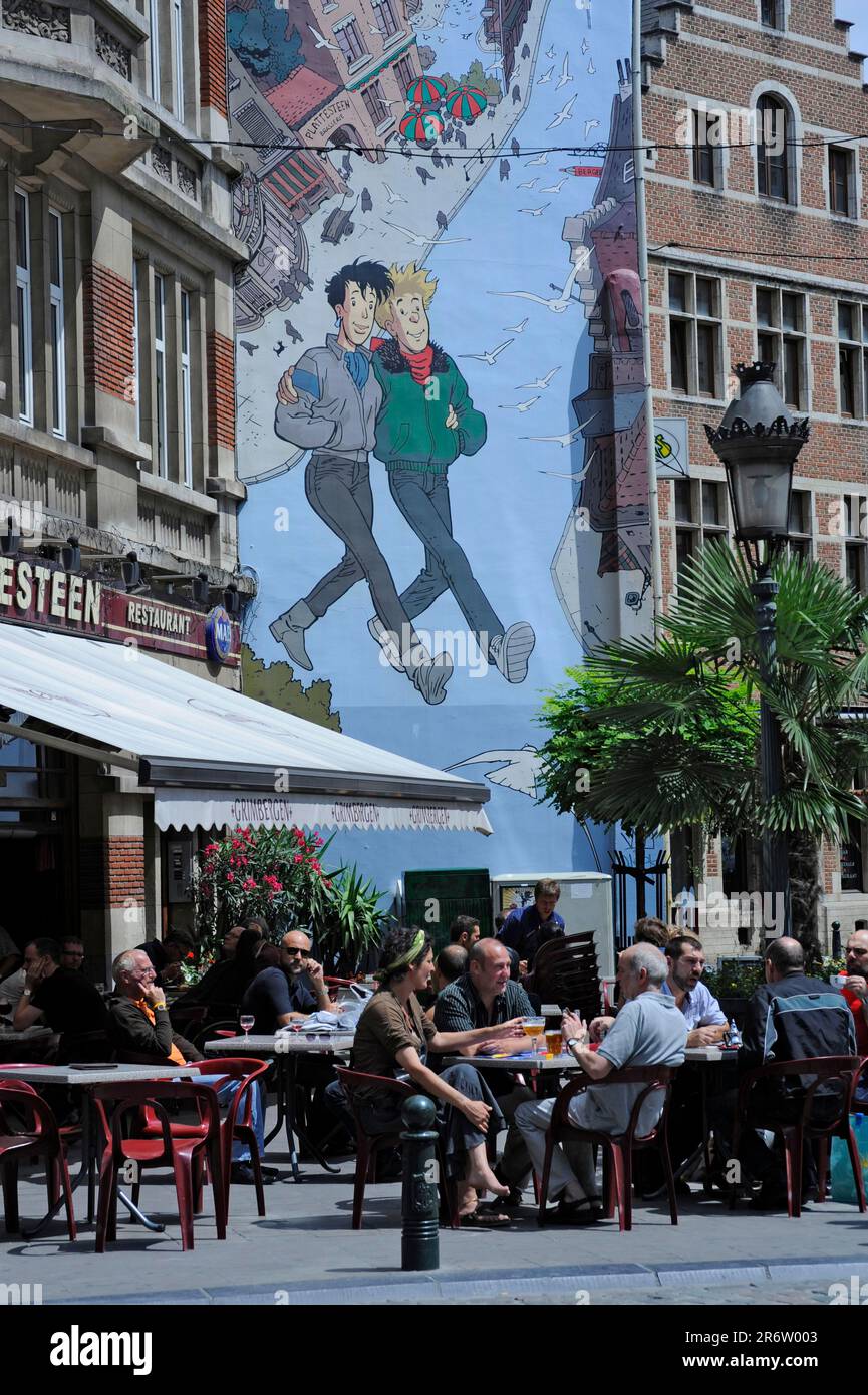 Restaurant and mural on house wall, Comic Route, Brussels, Belgium ...