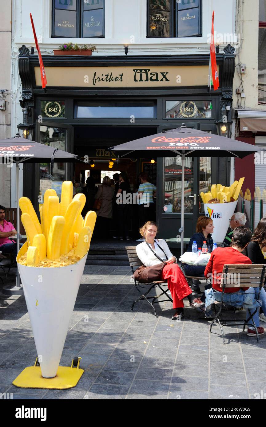 Restaurant 'Fritkot Max', Antwerp, Flanders, Belgium Stock Photo - Alamy