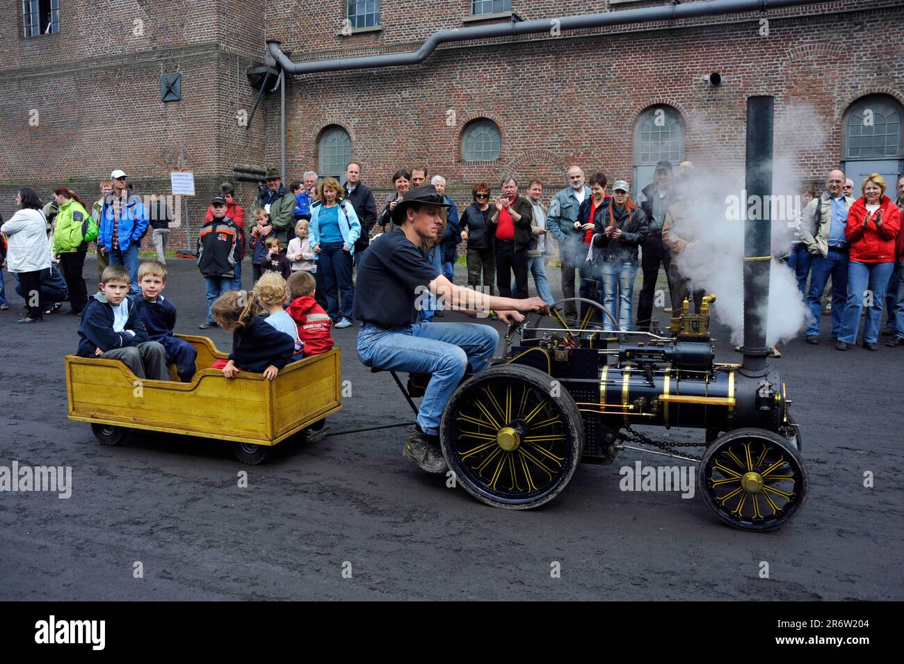 Miniature steam mobile at the Steam Festival, Hanover Colliery, Bochum ...