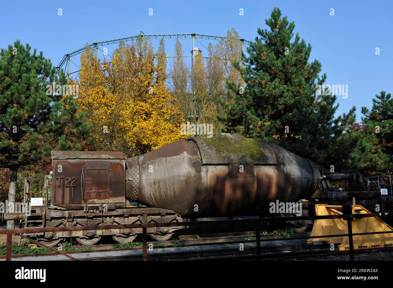 Disused industrial site, Route Industriekultur, Duisburg-Nord Landscape ...