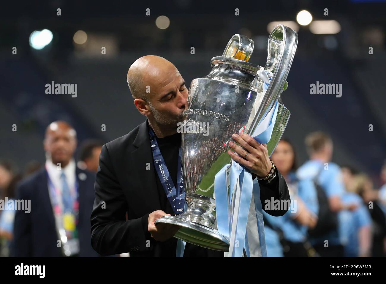 Pep guardiola trophy hi-res stock photography and images - Alamy