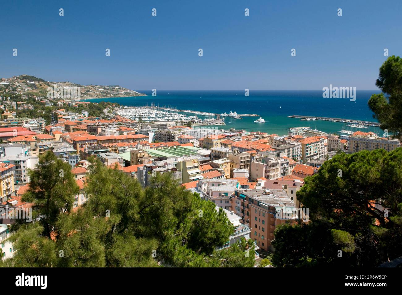 Sanremo port hi-res stock photography and images - Alamy