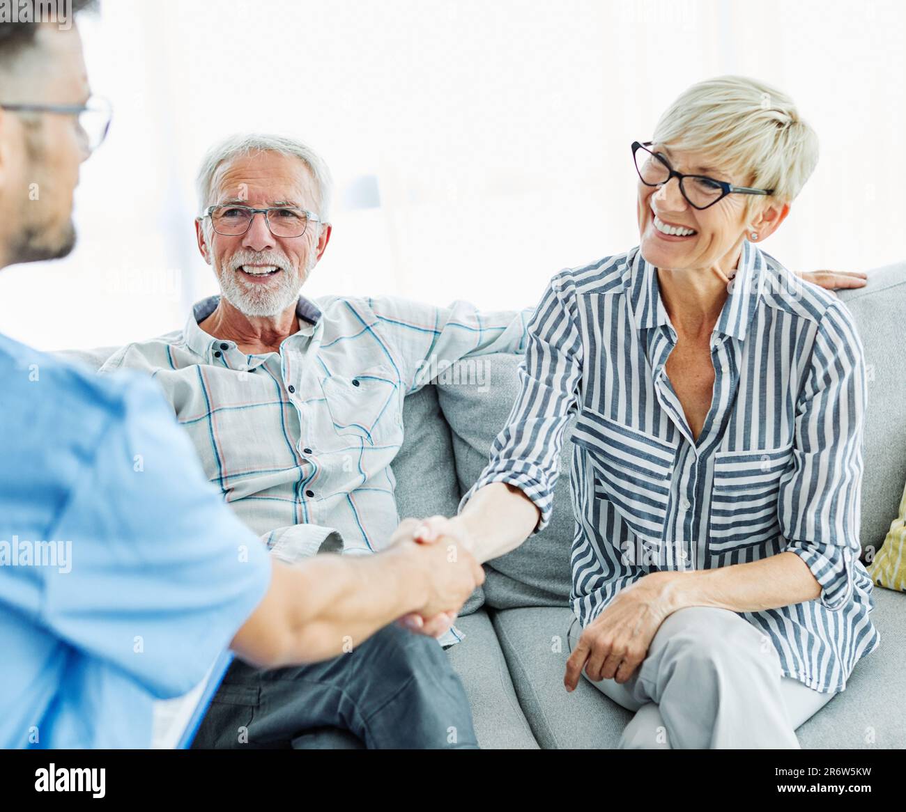 Elderly hands and cane and carer hi-res stock photography and images ...