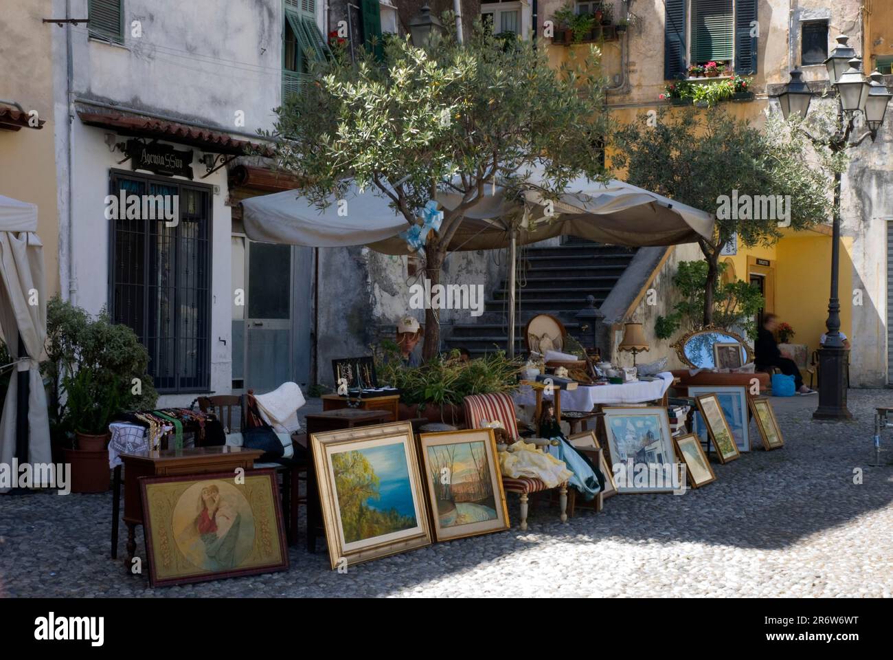 Painting for sale, Piazza San Siro, Old Town, San Remo, Italian Riviera ...