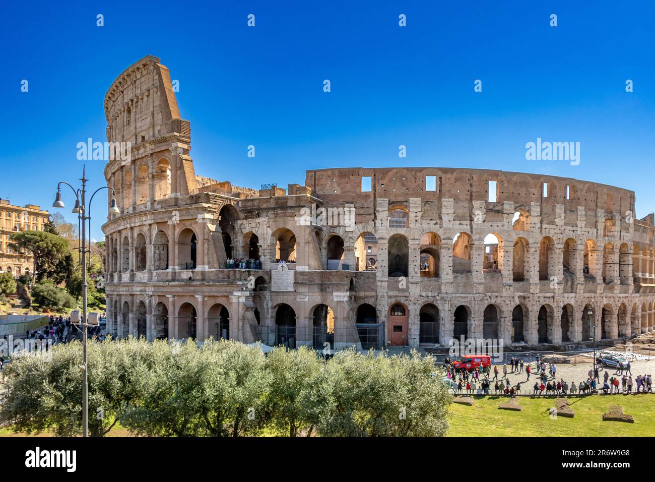 The Colosseum in the centre of Rome, the largest ancient amphitheatre ...