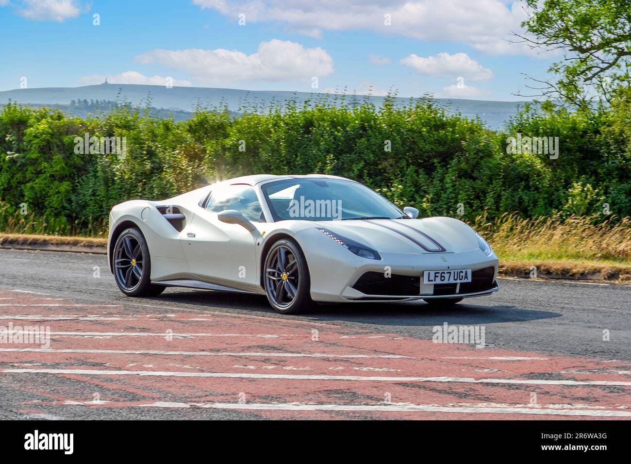A Ferrari 488 Spider V8 700 Turbo F1 DCT Auto White Car Roadster Petrol ...
