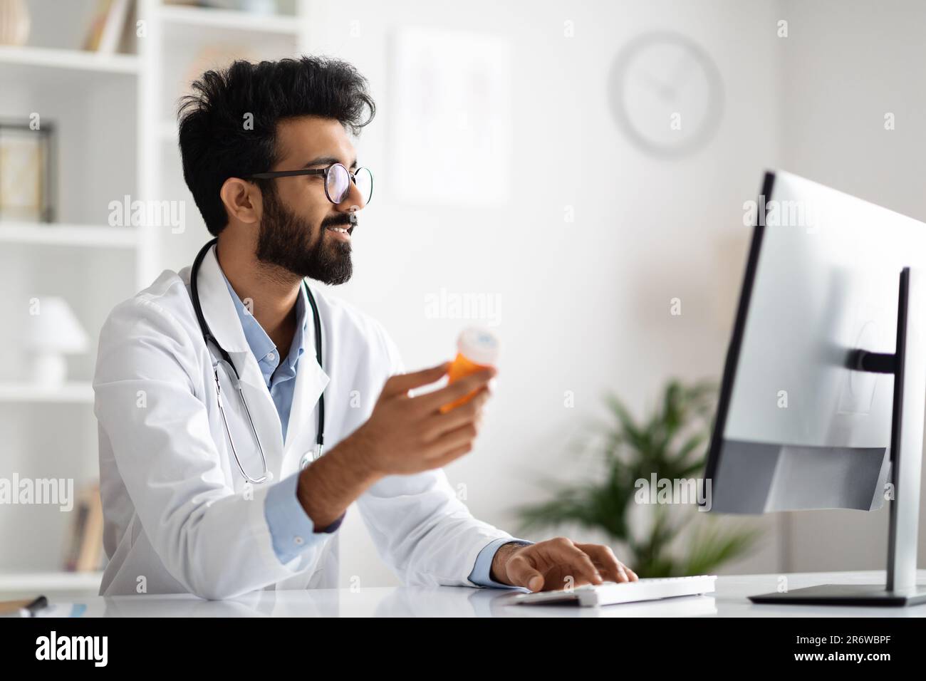 Handsome arabic doctor video hi-res stock photography and images - Alamy