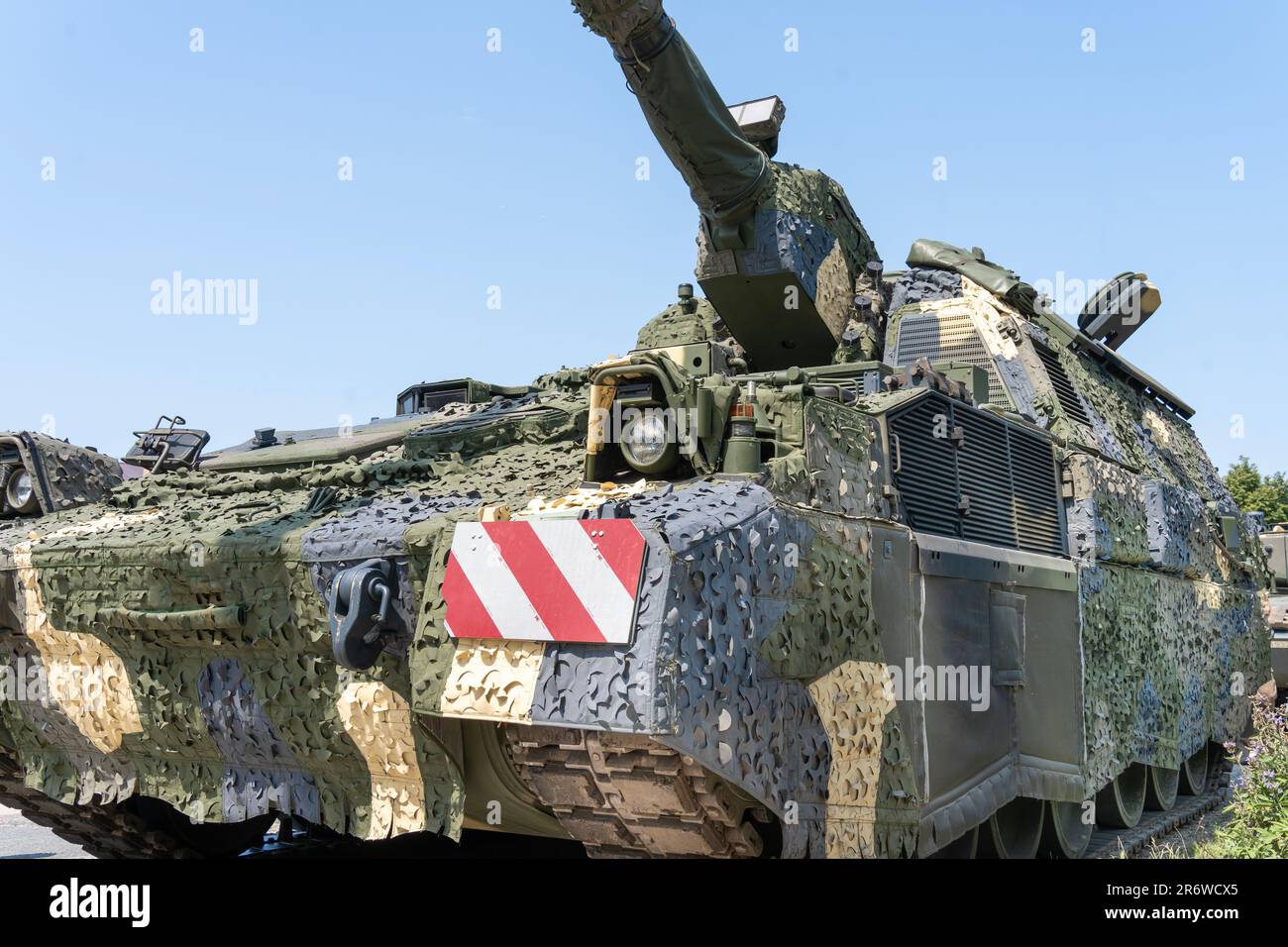 Panzerhaubitze 2000 (PzH 2000) armored howitzer, german 155 mm self ...