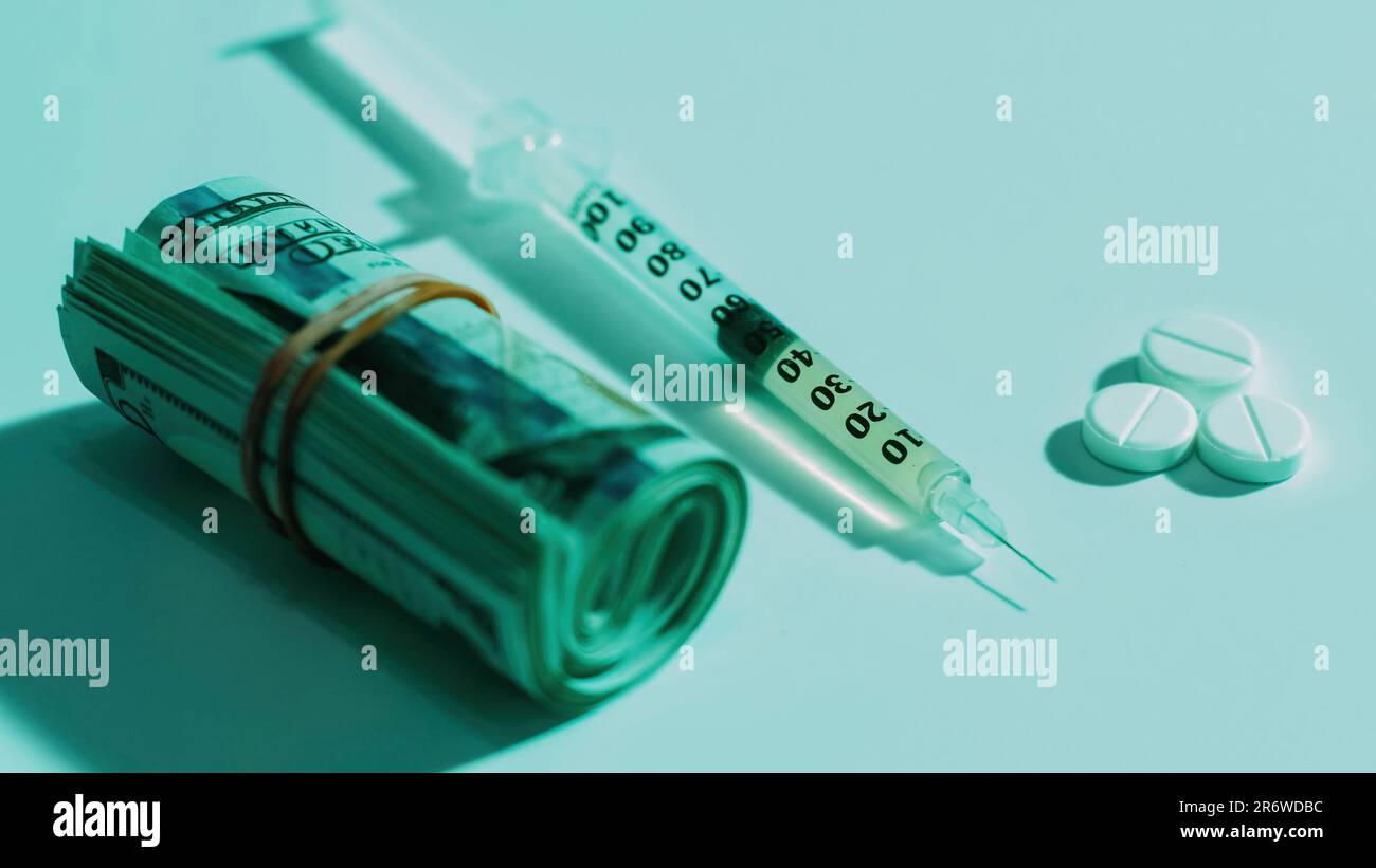 Pharmacy profit hi-res stock photography and images - Alamy