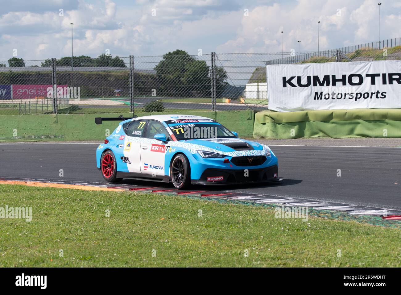 Cupra leon tcr hi-res stock photography and images - Alamy
