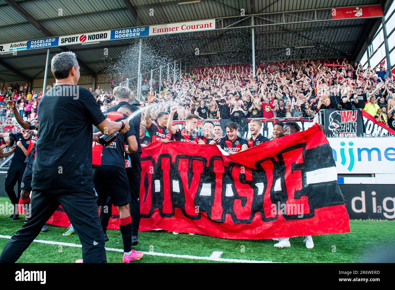 EMMEN - Almere City FC players celebrate promotion to the premier ...
