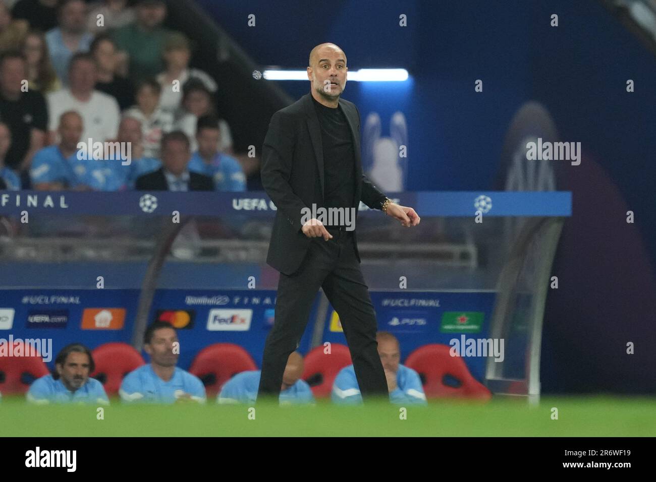 Pep guardiola head coach hi-res stock photography and images - Alamy