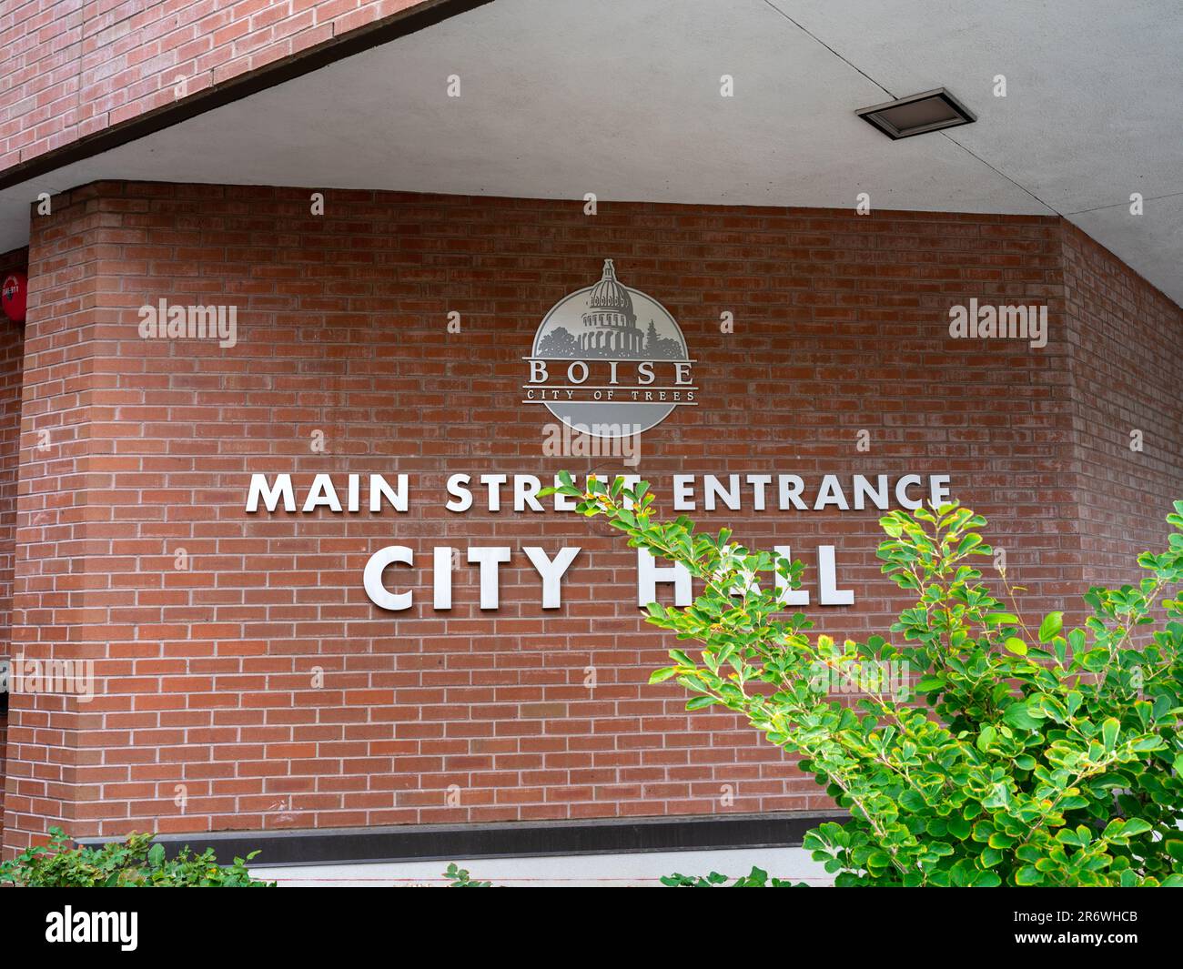 Emblem and signage for the city hall building of Boise Stock Photo - Alamy