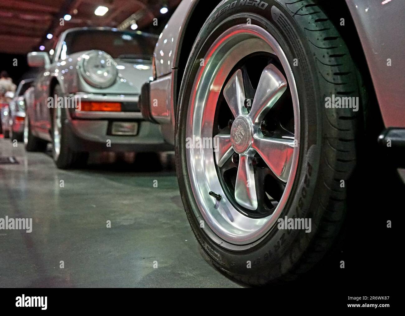 Porsche 911 classic hi-res stock photography and images - Alamy
