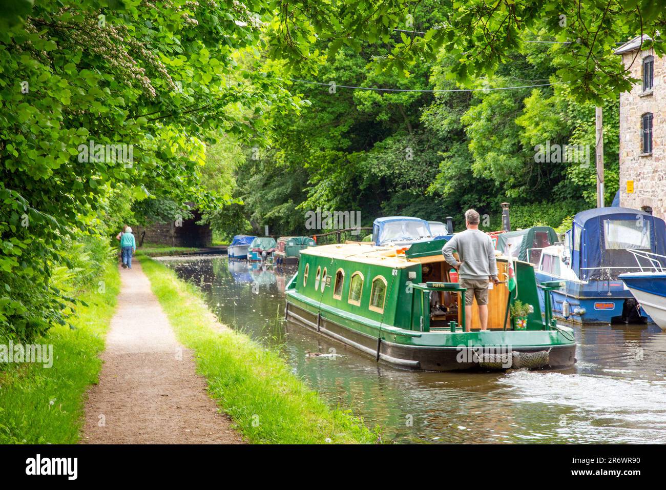 Govilon hi-res stock photography and images - Alamy