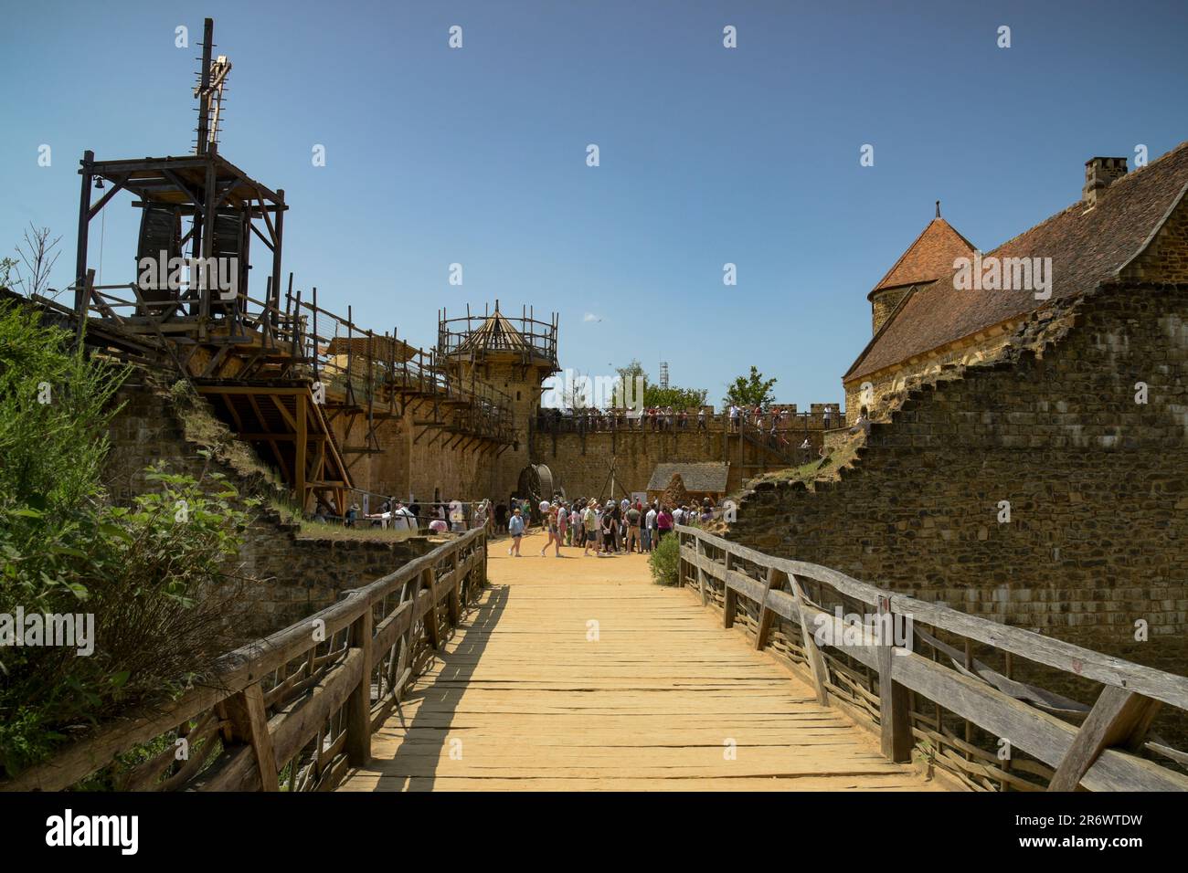 Guedelon - France - May 2023: View on the medieval construction of ...