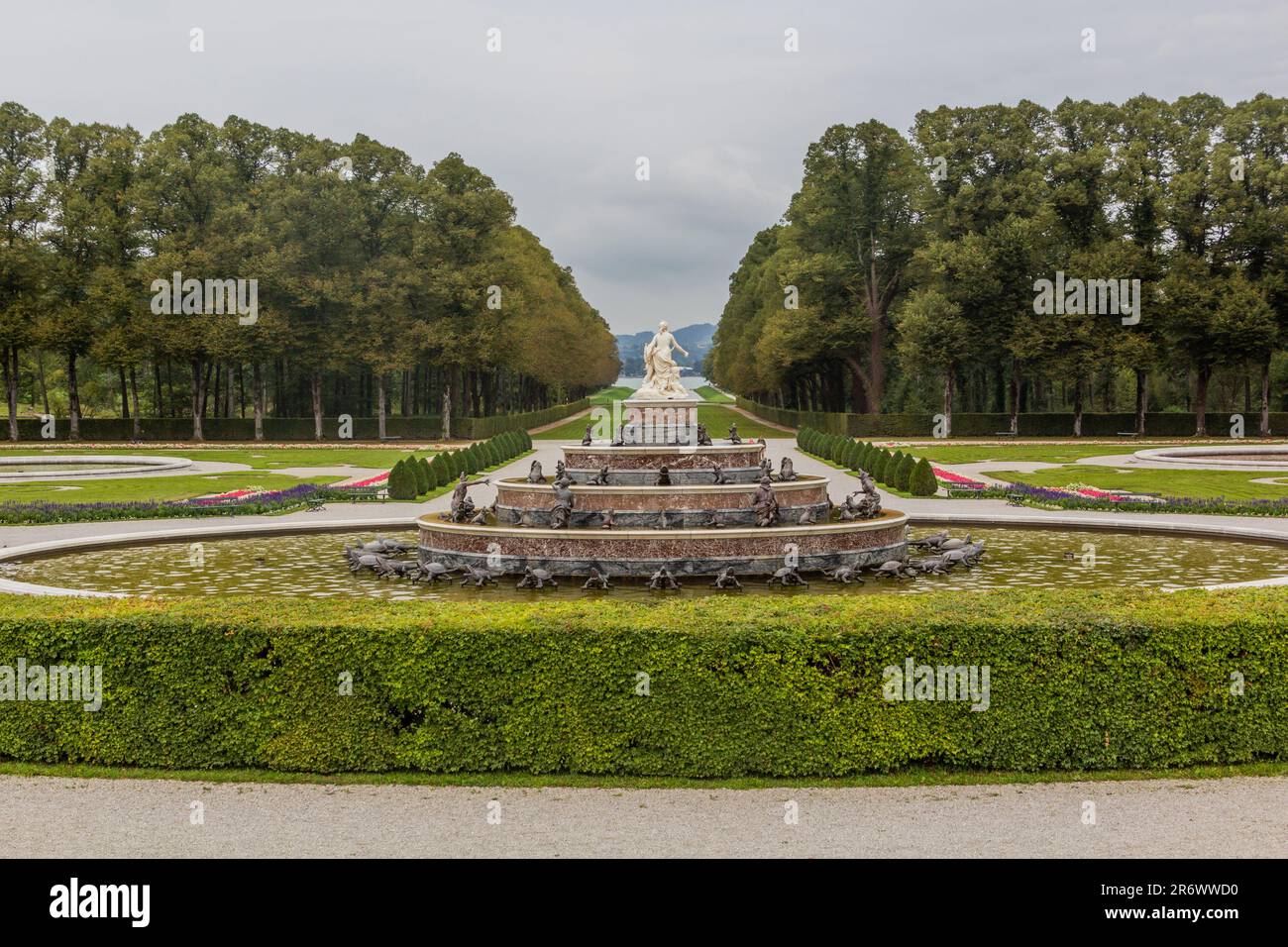 Fountain at Herrenchiemsee palace at Herreninsel island in Chiemsee ...