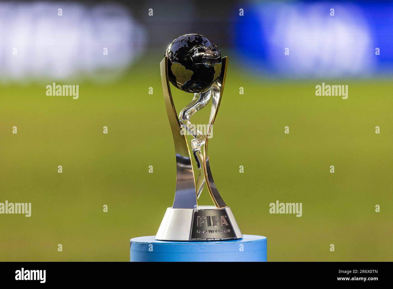 England u20 world cup trophy hi-res stock photography and images - Alamy